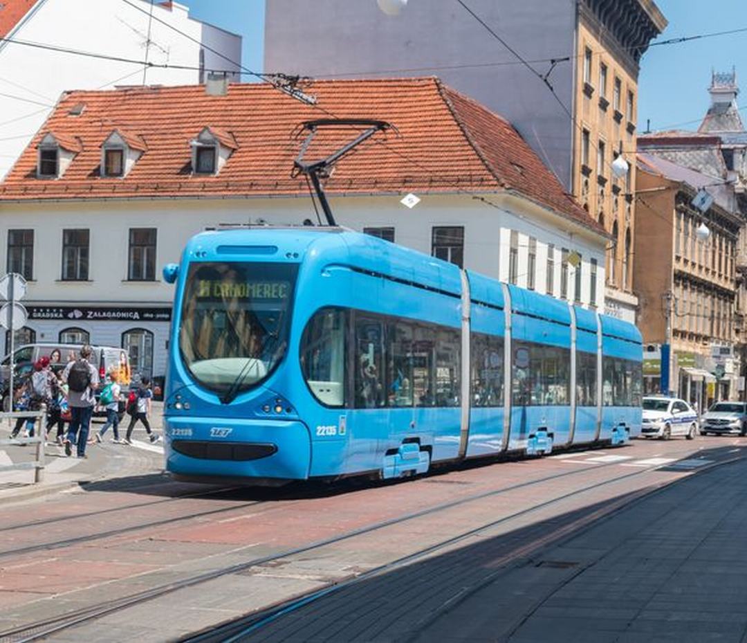 Subvencija srednjoškolcima za prijevoz ZET-ovim tramvajima ...