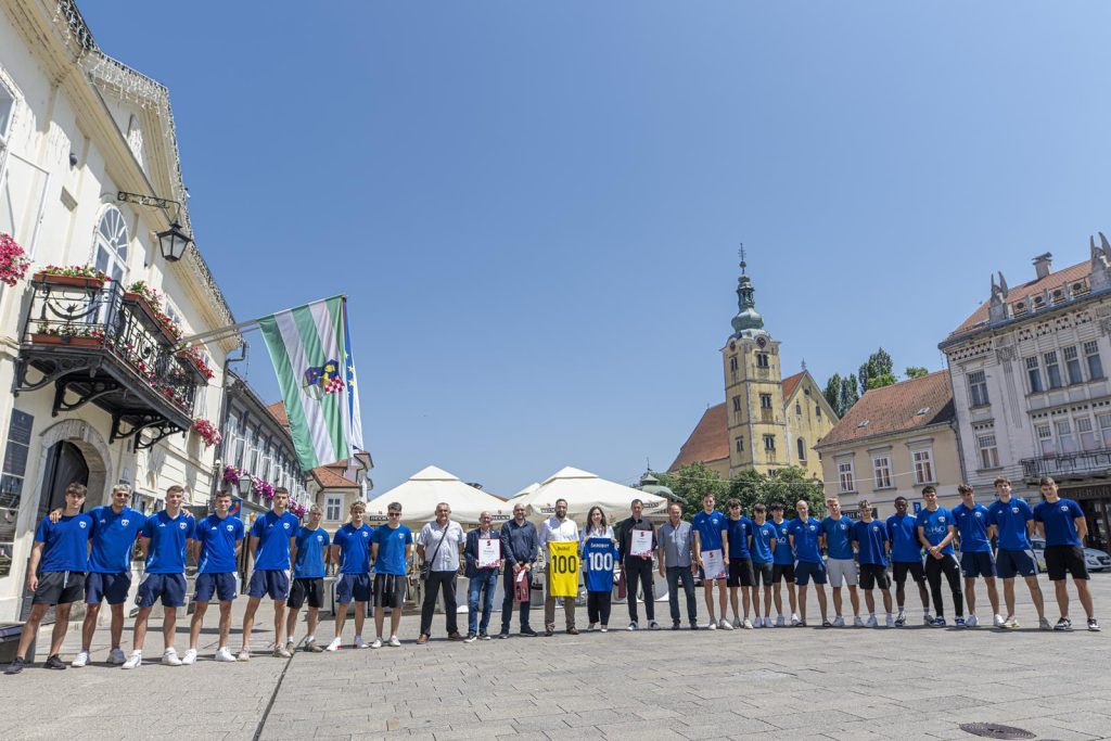 Svečano primanje za juniorsku momčad NK Samobor – radiosamobor.hr